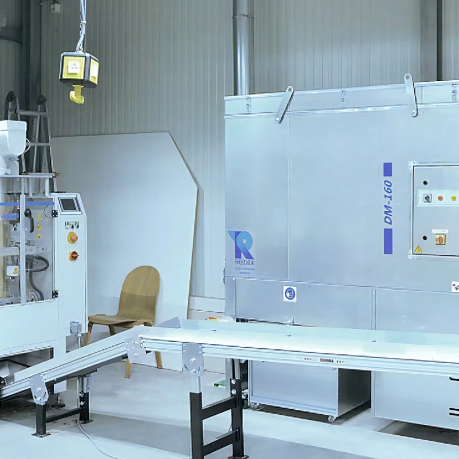 Sustainble paper recycling concept